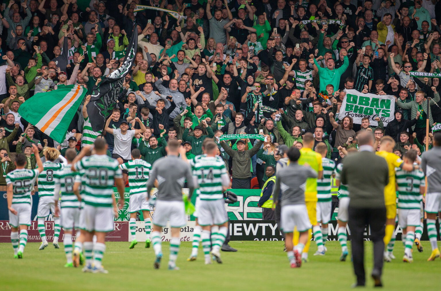 Video: Hilarious Moment Between Celtic Fan And CCV | Latest Celtic News Video: Hilarious Moment Between Celtic Fan And CCV | Latest Celtic News
