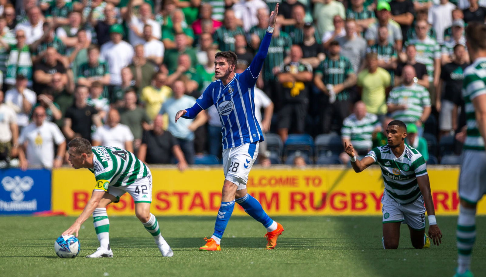Video: Kyle Lafferty’s Brilliant Assist | Latest Celtic News