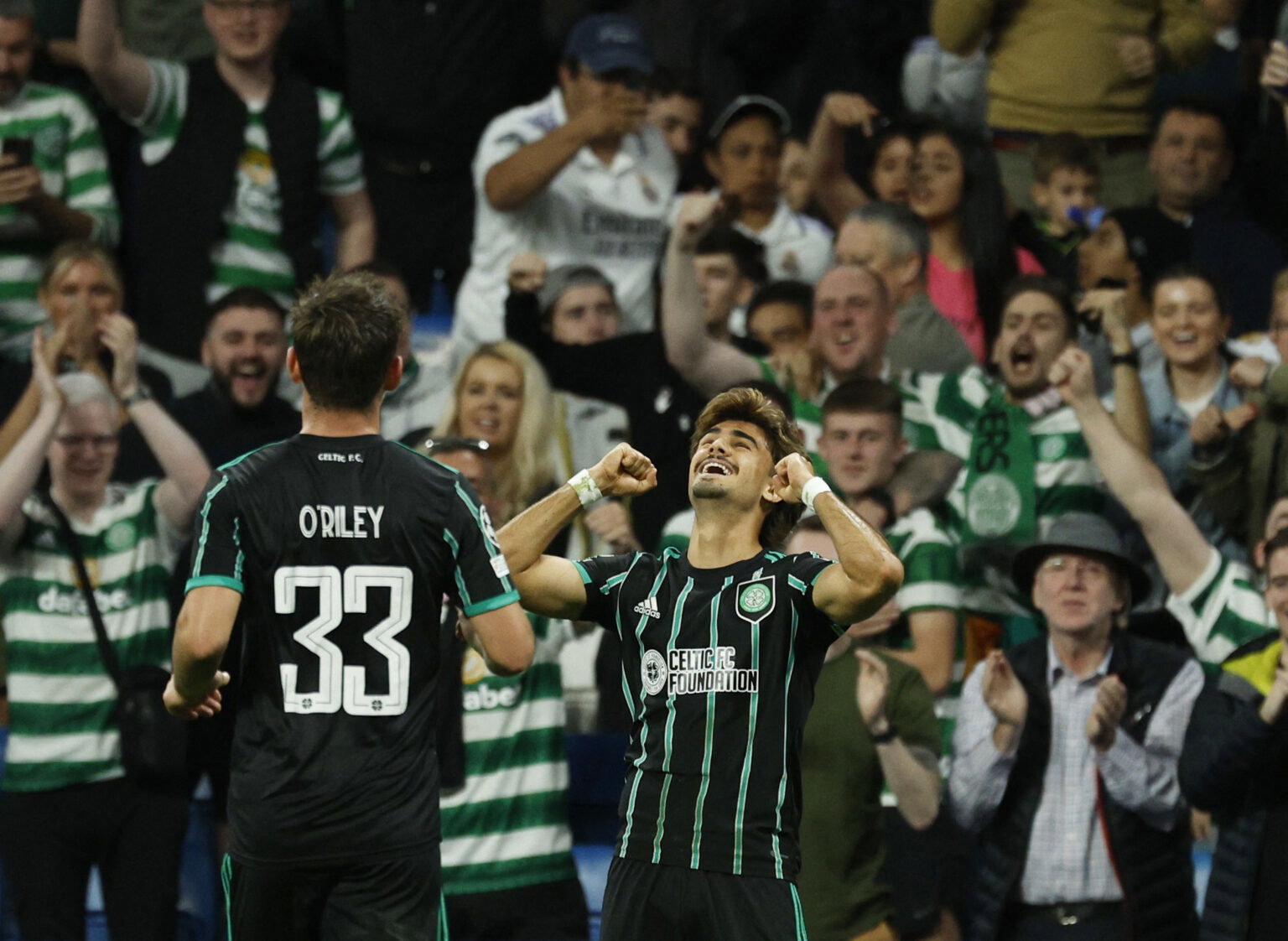 Video: Hilarious Celtic Fans Moment In The Bernabeu | Latest Celtic News