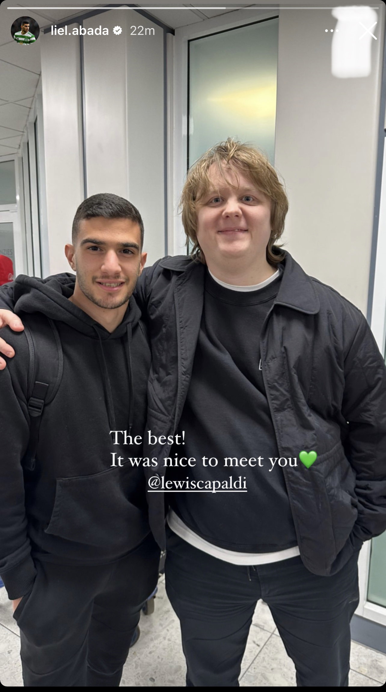 ‘The Best’ - Celtic Star Bumps Into Lewis Capaldi | Latest Celtic News
