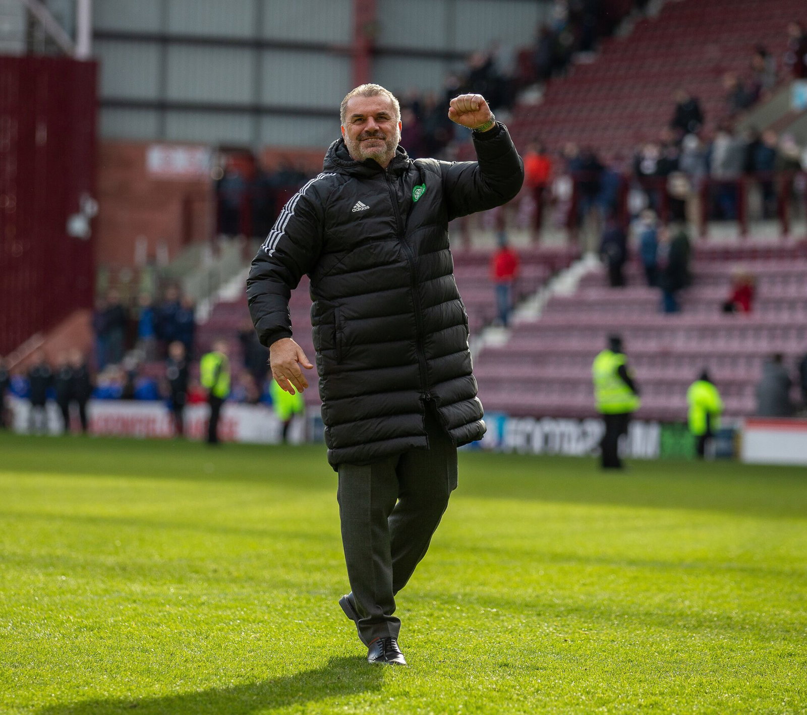 Hearts Star Insists Celtic Could Challenge In England | Latest Celtic News