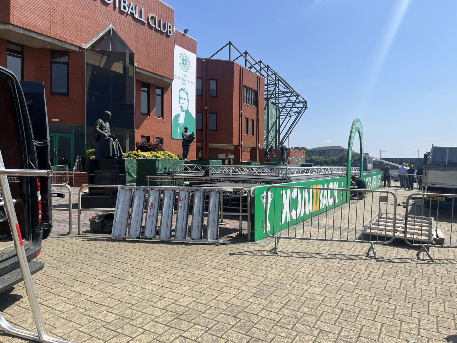 Images: Celtic Way Gets Makeover Ahead Of Scottish Cup Final | Latest ...