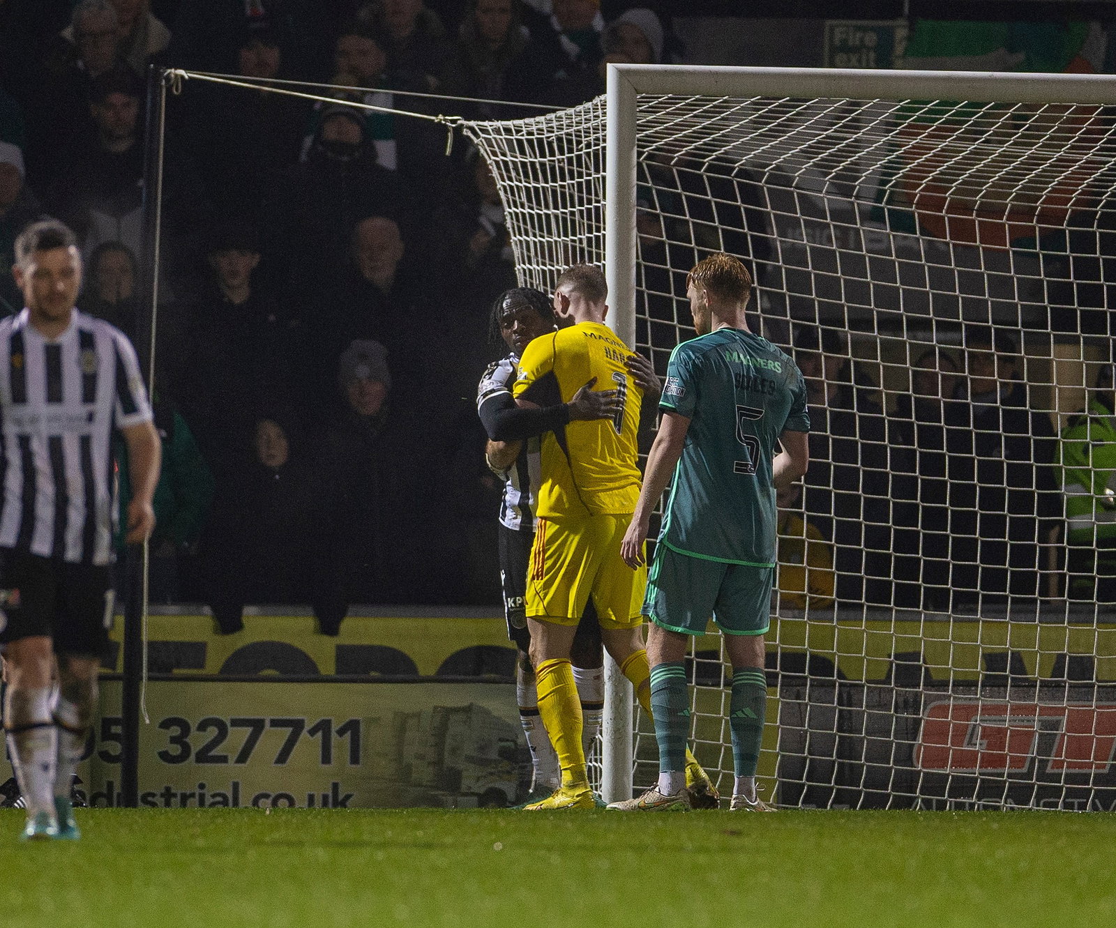 Picture: Classy Joe Hart Moment Caught On Camera | Latest Celtic News