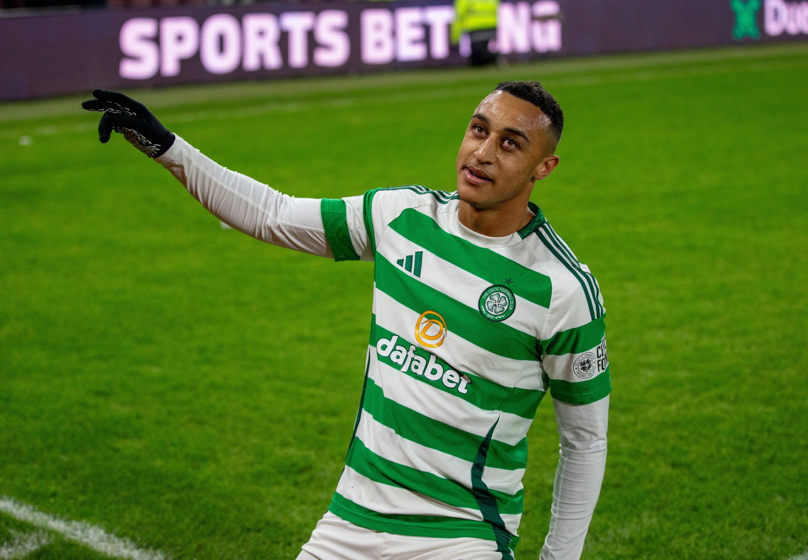 Video: Green Brigade Debut New Adam Idah Chant | Latest Celtic News