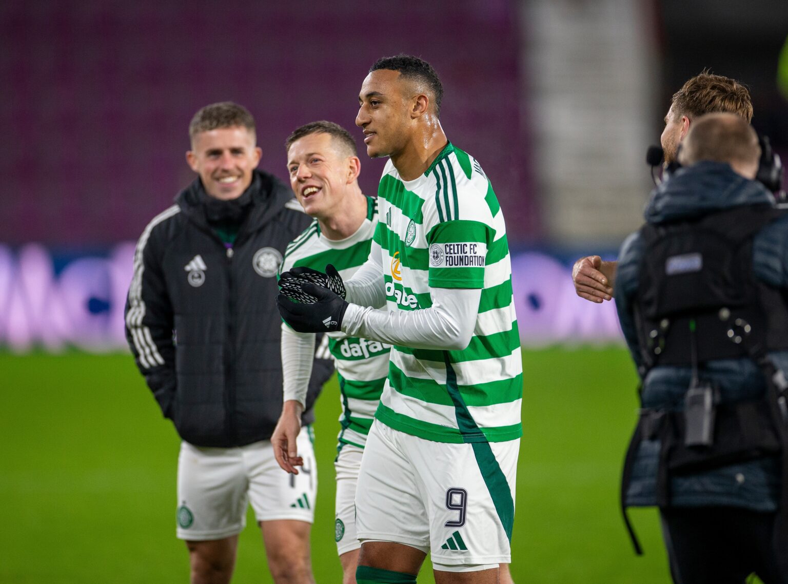 Celtic Announce Sell Out As Hoops Edge Closer To Title | Latest Celtic News