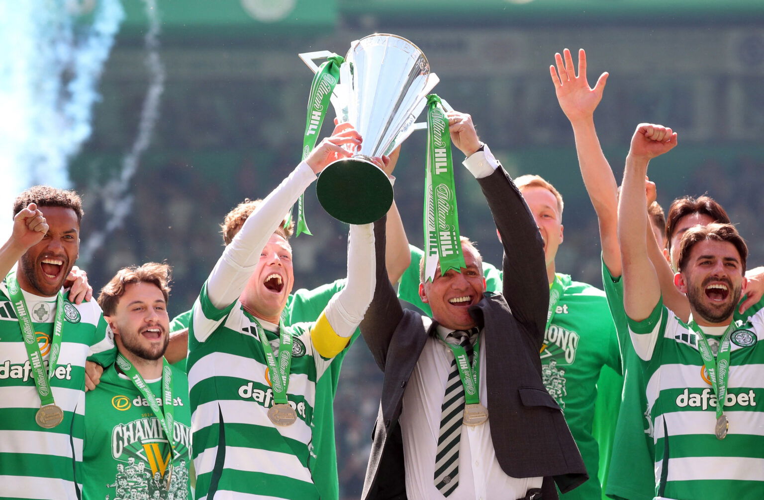 Celtic Release Special Behind-The-Scenes Trophy Day Footage | Latest ...