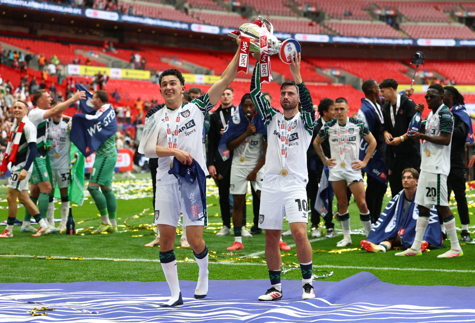 Former Celtic Invincible Helps Spark Wembley Comeback | Latest Celtic News