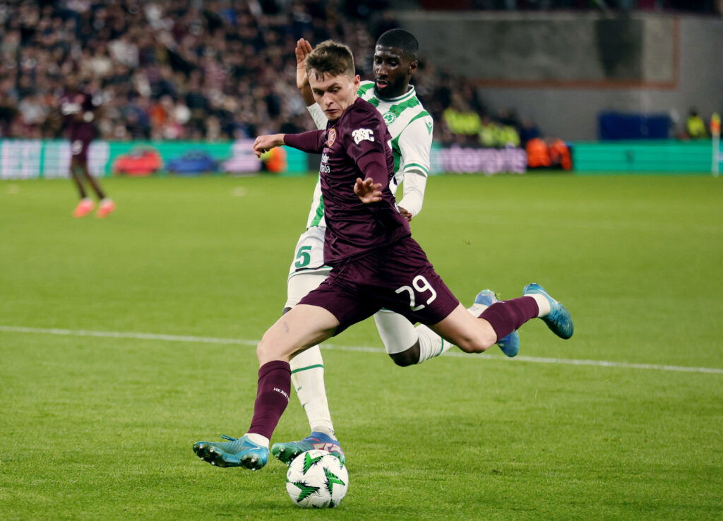 Celtic-Linked Left-Back Set For Move To Greece | Latest Celtic News