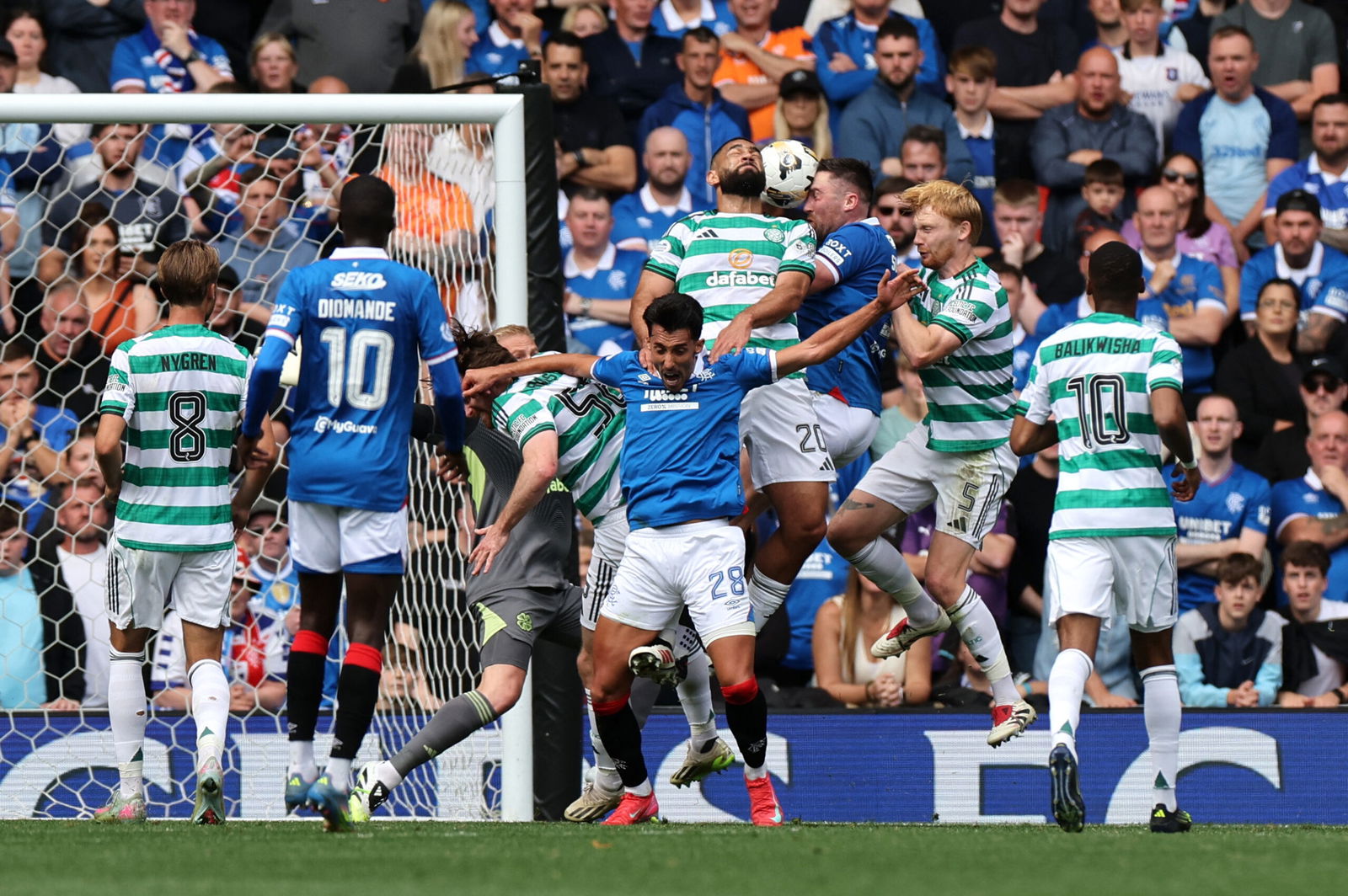 Rodgers Hits Back At ‘Sideways' Football Criticism | Latest Celtic News