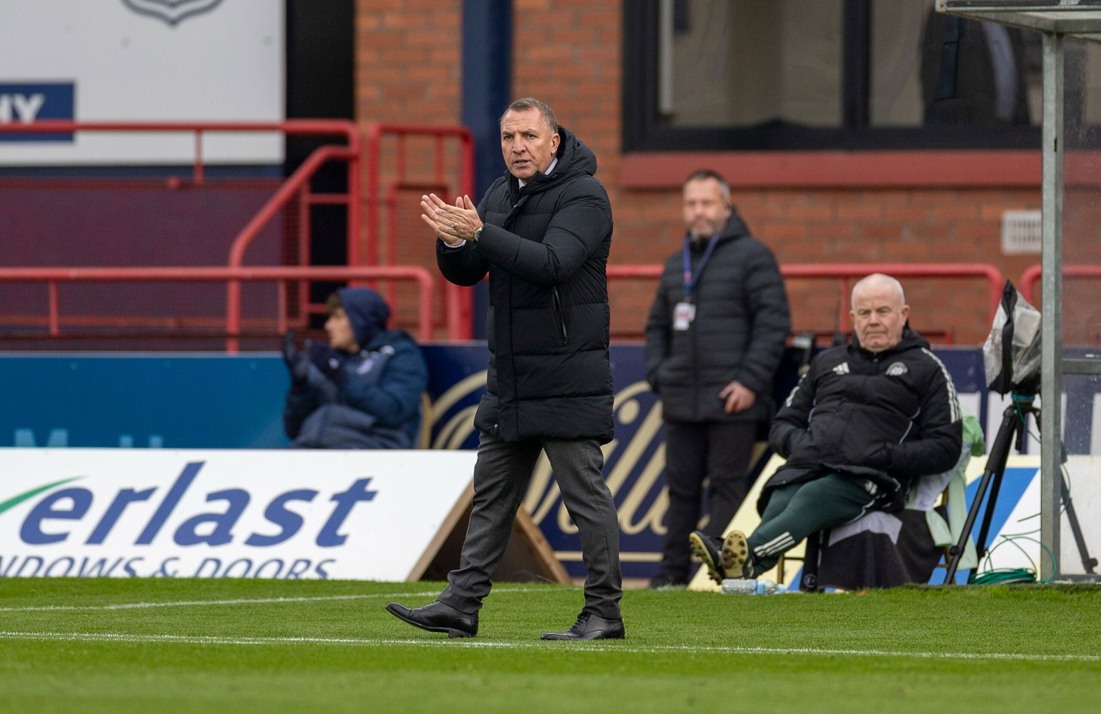 Chris Sutton Predicts Rodgers Will Leave Celtic | Latest Celtic News