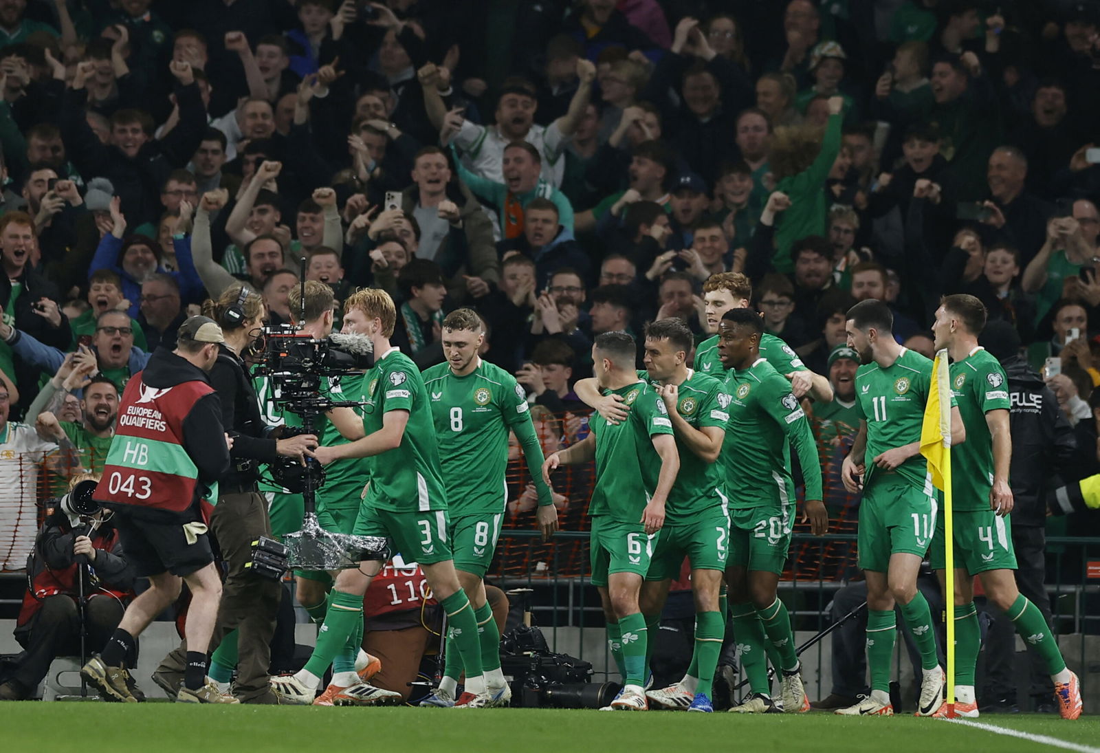 Watch: Liam Scales' Stoppage-Time Magic Sends Ireland To World Cup Play ...