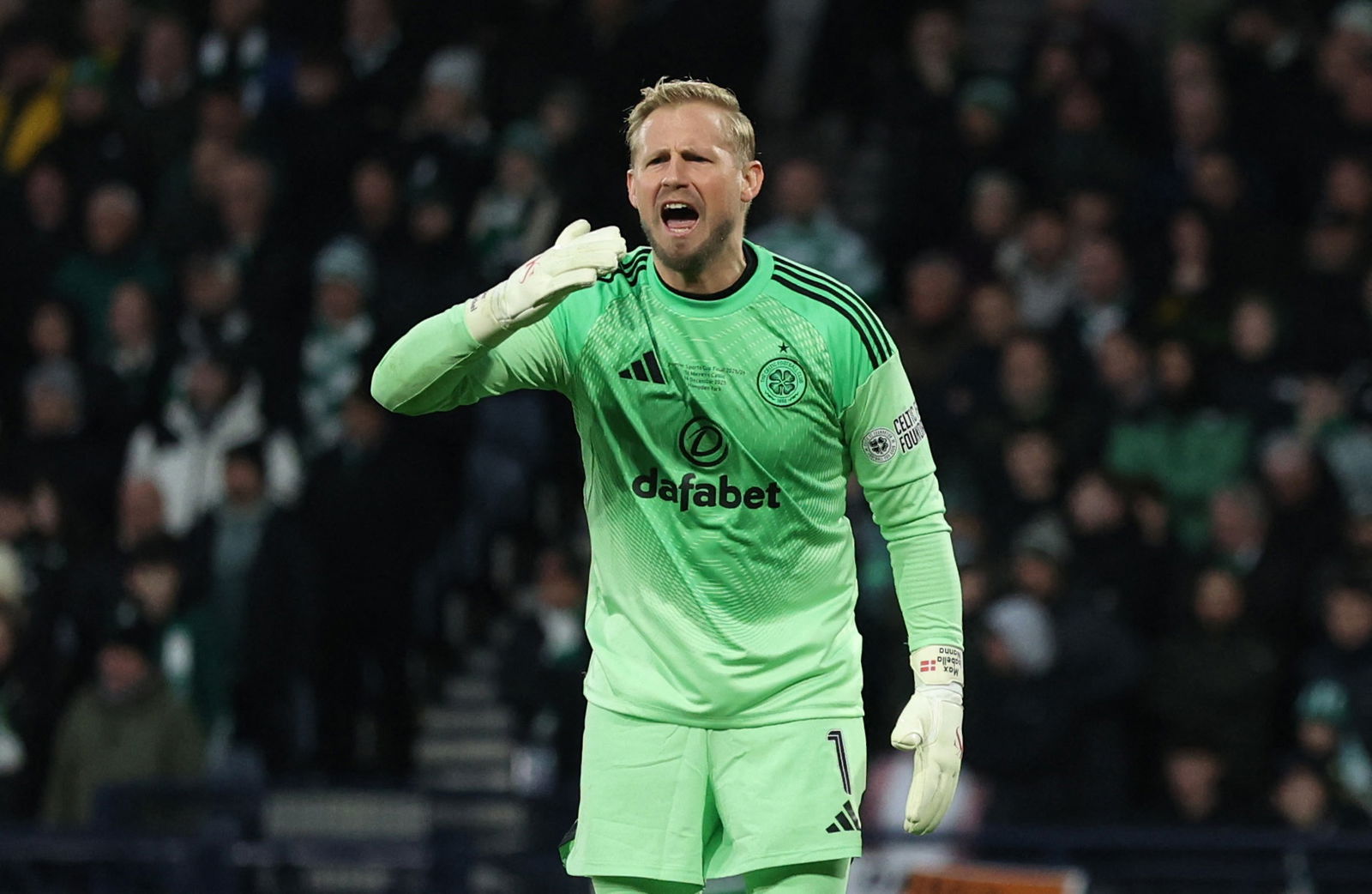 Kasper Schmeichel Hailed As 'Brilliant' By Celtic Teammate | Latest ...