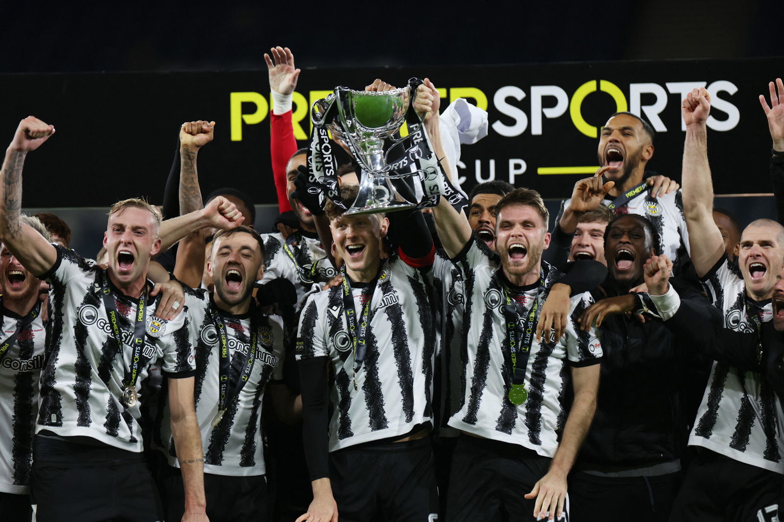 Barry Ferguson Slams 'Mad' Wilfried Nancy Over Martin O’Neill Decision ...