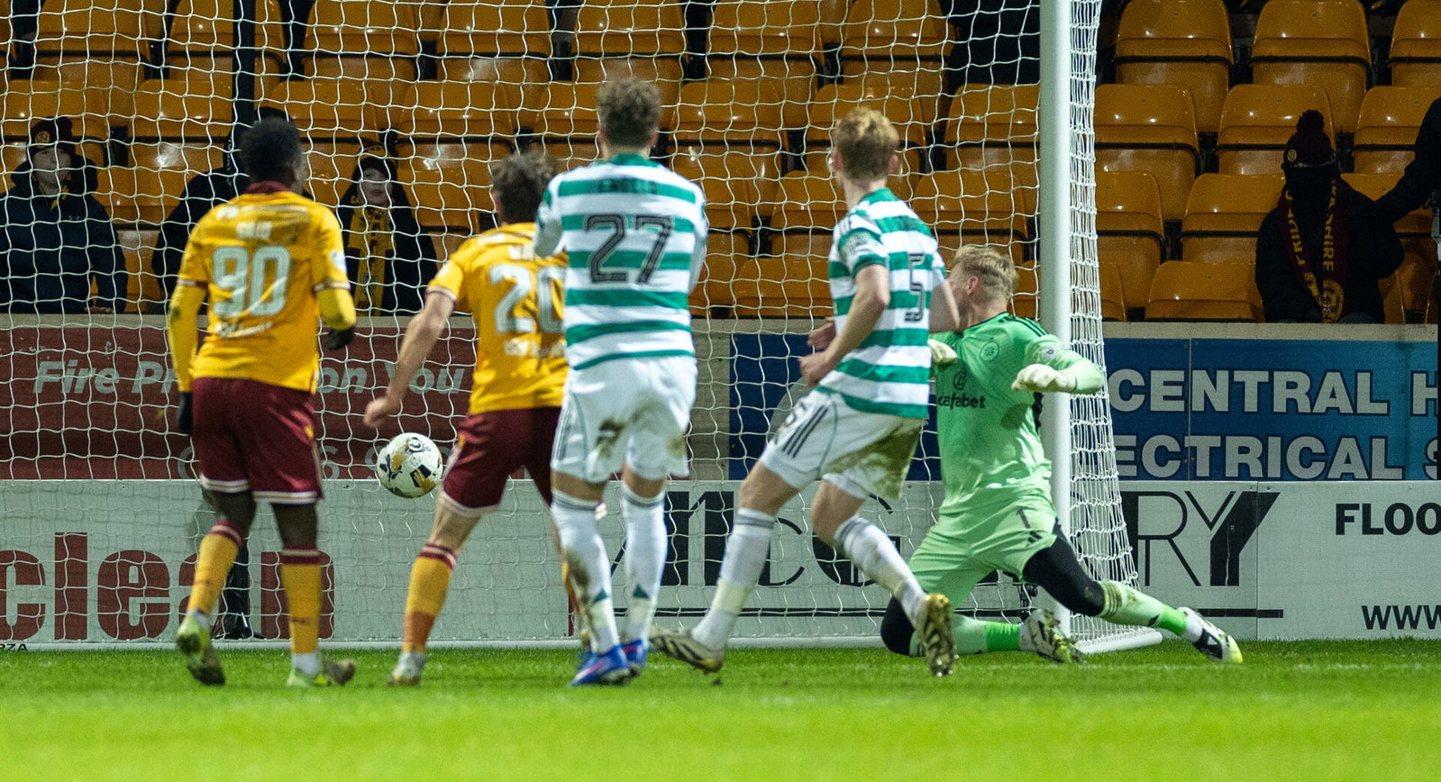 Motherwell's Brilliant Celtic Gesture | Latest Celtic News